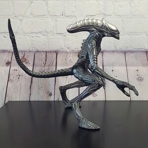 Vintage | Toys | Vintage Rare 9s Alien Vs Predator Collectible Posable ...